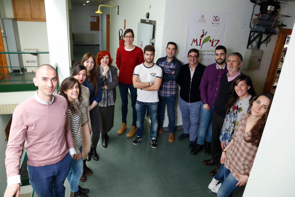 Interacciones planta-microorganismo - Sociedad Española de Microbiología